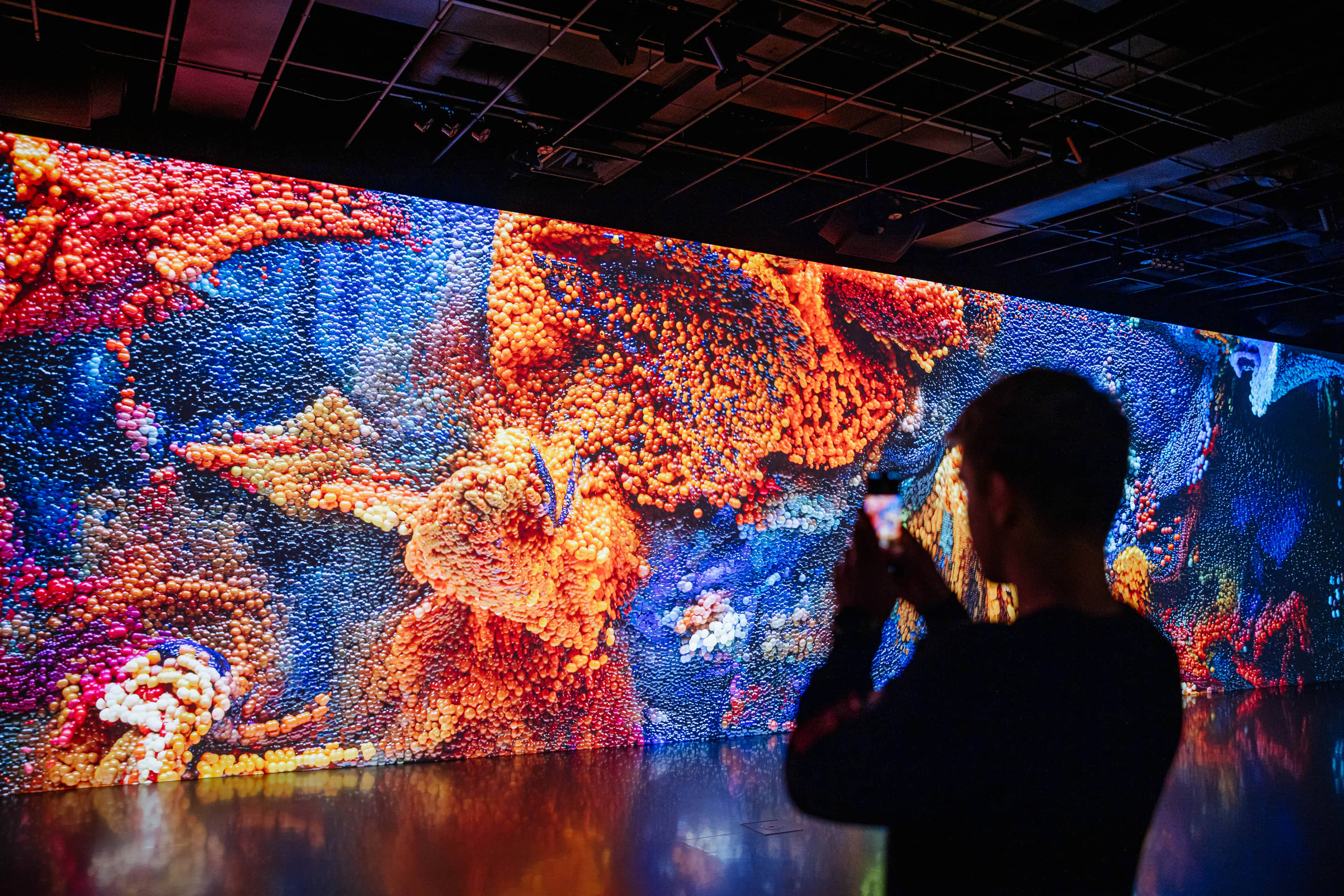 Autonomní vozidla, virtuální nábytek i Prague Dreams Refika Anadola ...