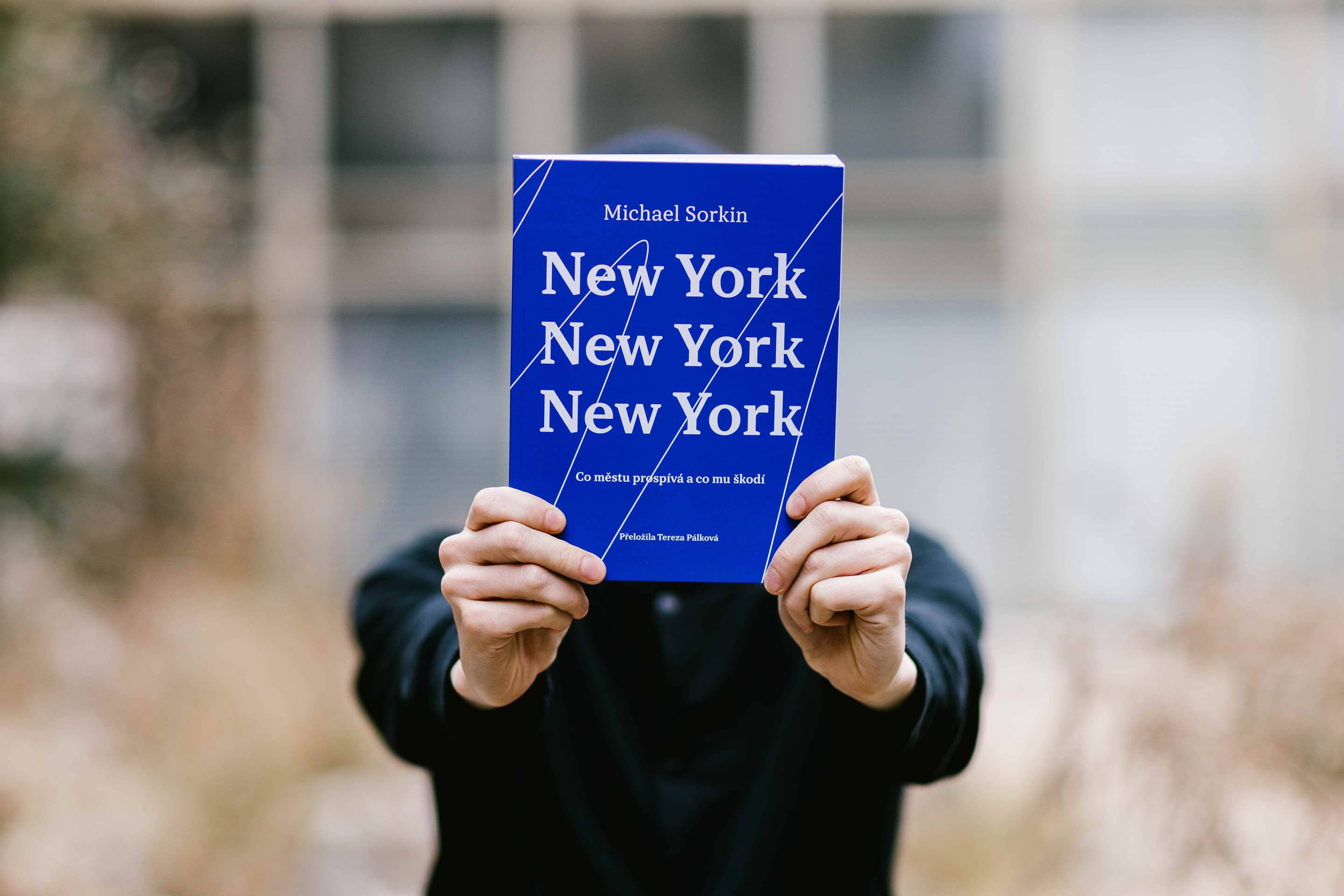 New York, New York, New York. IPR Praha vydává první český překlad ...